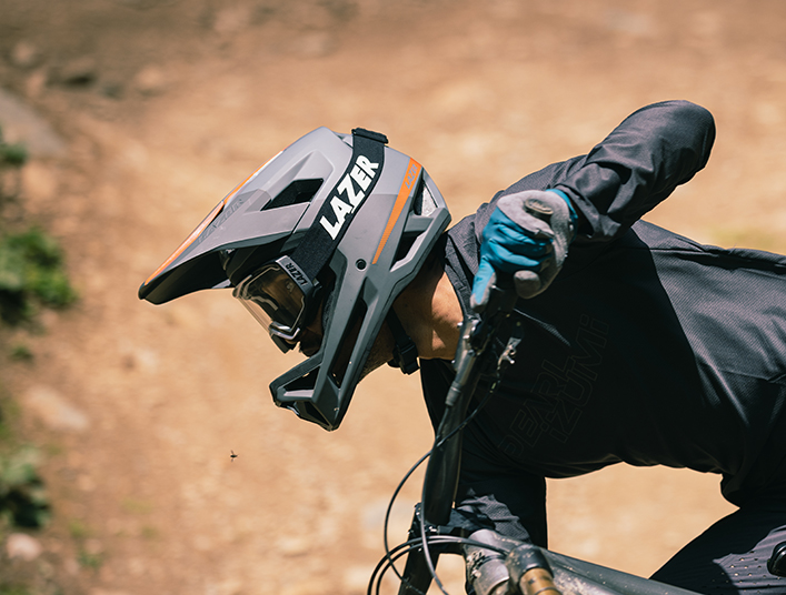 Lazer Cage KinetiCore Full Face Helmet | Helmets | Freewheel